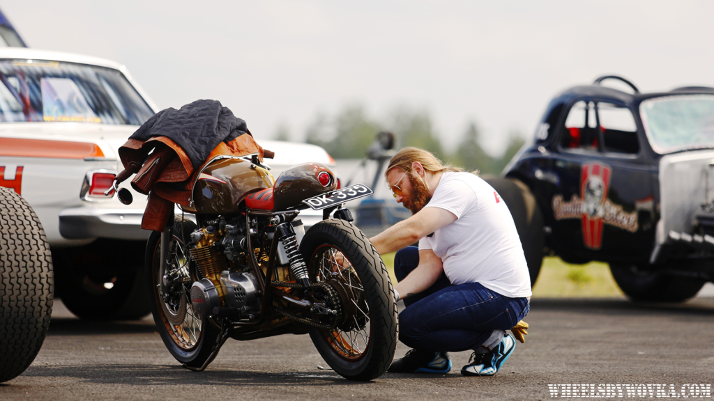 do-dads-vintage-drag-show-finland-by-wheelsbywovka-4 - WHEELSBYWOVKA